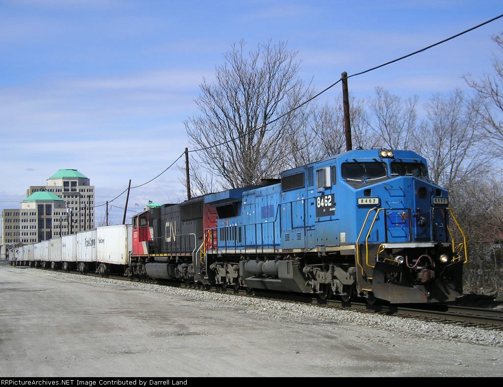 NS 8462 EX LMS On NS 251 Eastbound On NS Roadrailer